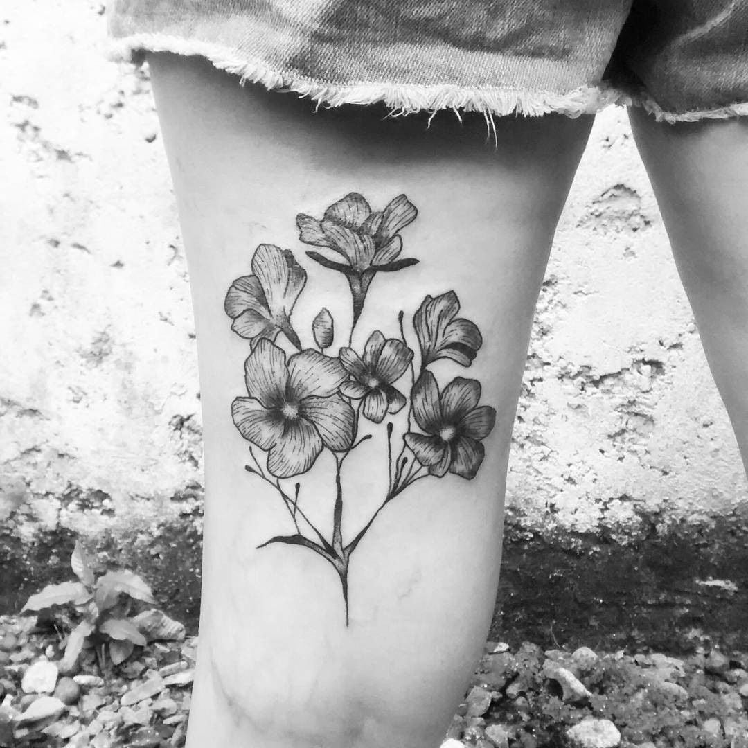 Tatuagem de flores: 64 ideias lindas para tatuar