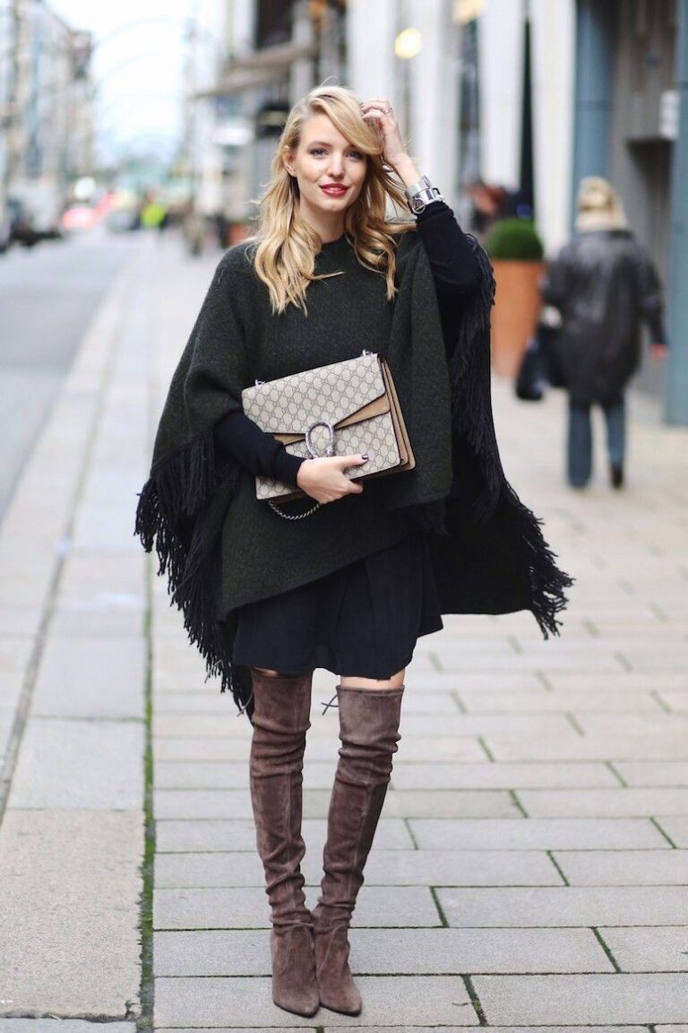 Looks estilosos com poncho para você se inspirar e se aquecer