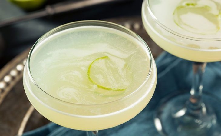 15 drinks com vodka para fazer e apreciar com os amigos