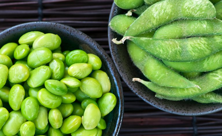 Edamame: o que é, como consumir e quais seus benefícios?