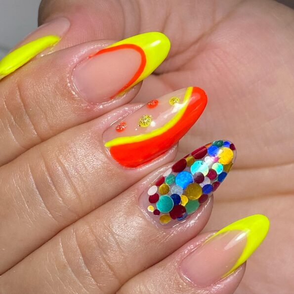 Unhas para o Carnaval: 40 ideias e tutoriais para a folia