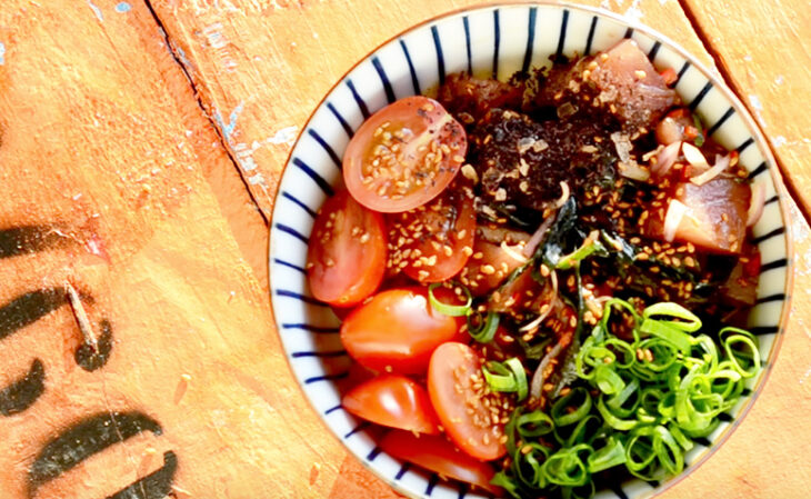 11 receitas de poke: o prato havaiano que conquistou o mundo