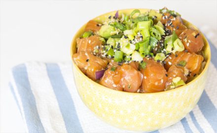 11 receitas de poke: o prato havaiano que conquistou o mundo