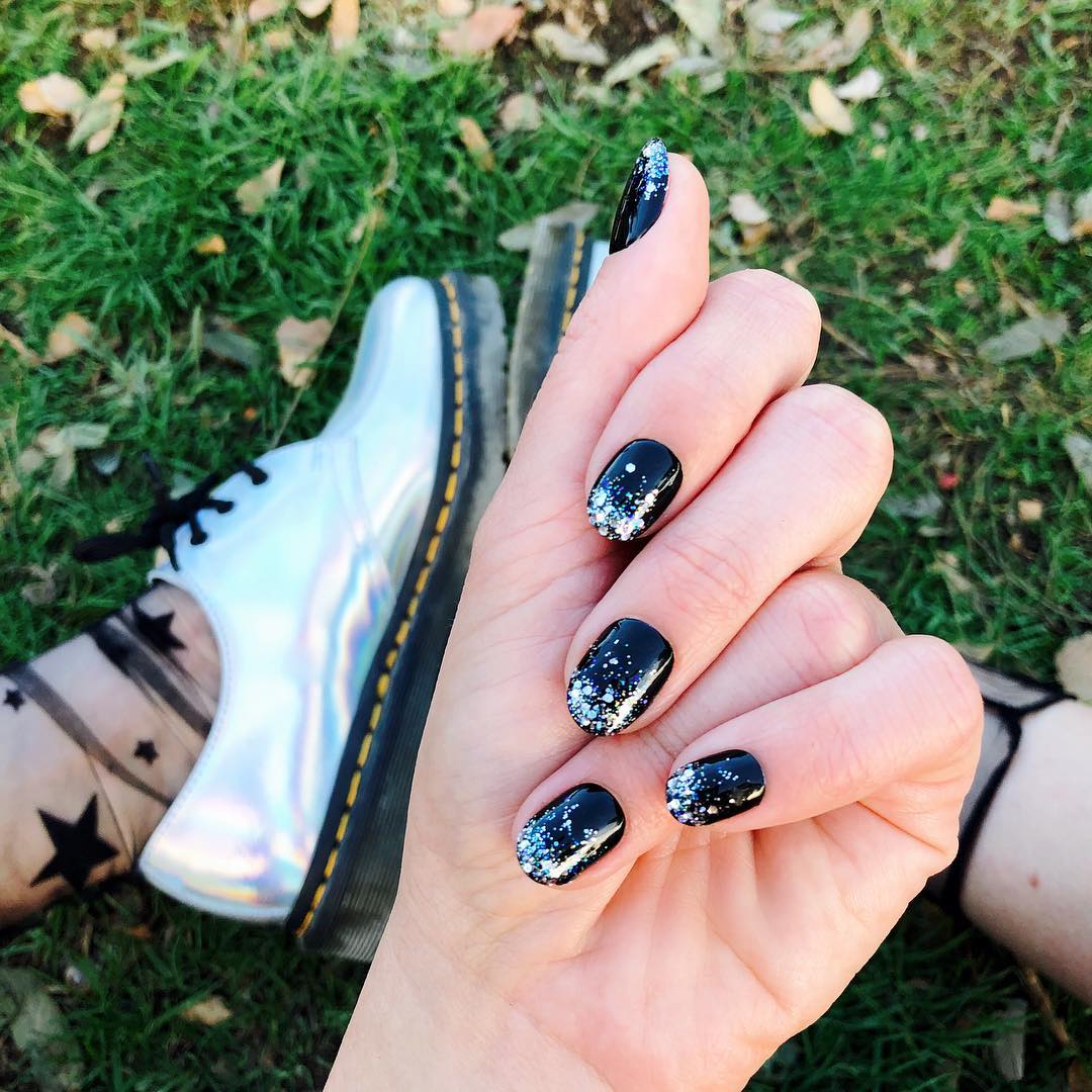 45 unhas decoradas pretas para se inspirar