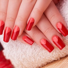 Unhas descamando dão importantes sinais sobre sua saúde