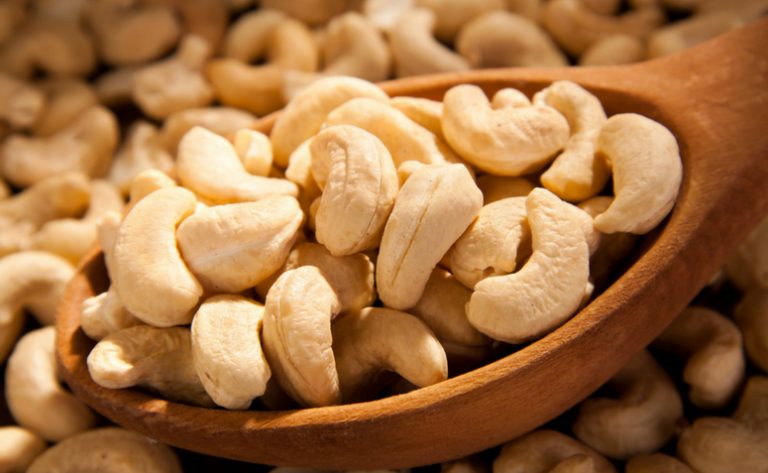 Caju: conheça 9 benefícios surpreendentes desse alimento para a saúde