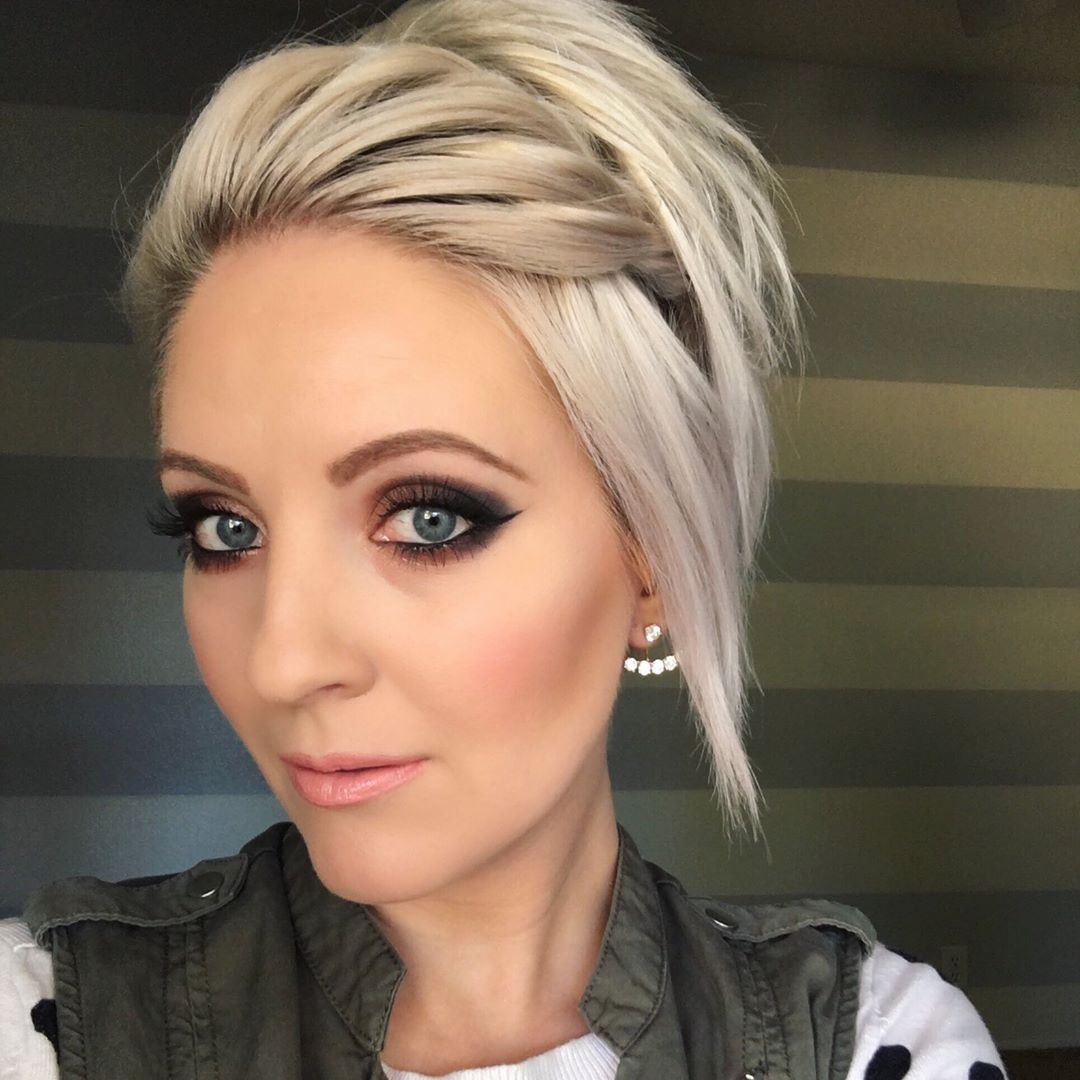 Penteados para formatura: ideias para usar nesse dia [90 FOTOS]