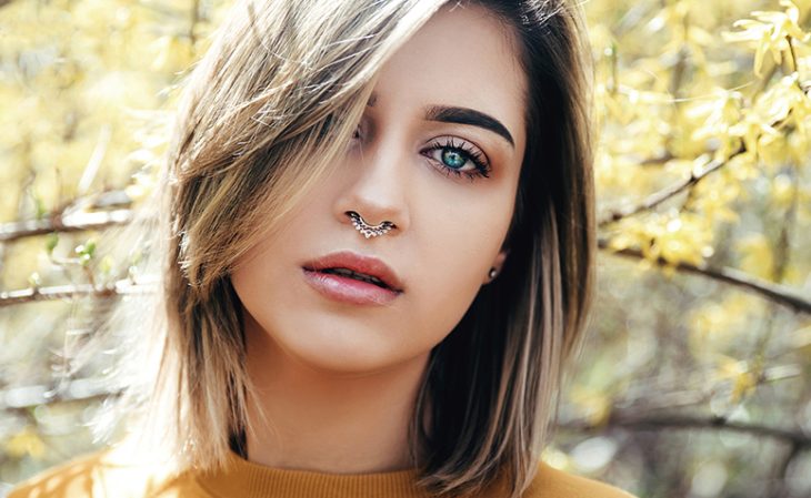 Piercing no septo dói? Veja dicas, depoimentos e fotos para adotar o look