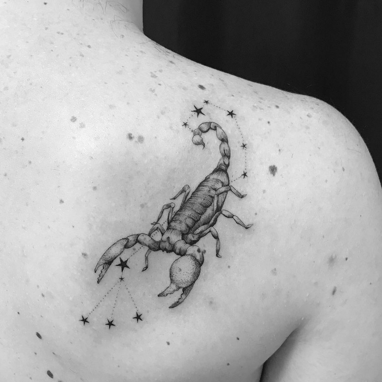 28 tatuagens para quem é do signo de escorpião (AMAMOS a 16!) 28 tatuagens para quem é do signo de escorpião (AMAMOS a 16!)