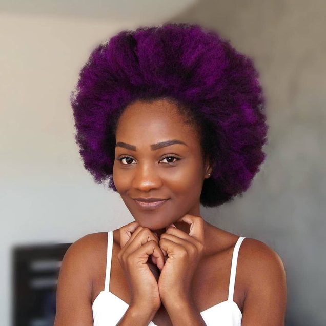 Cabelo crespo: tipos, cuidados, cortes, penteados e muitas fotos [GUIA]