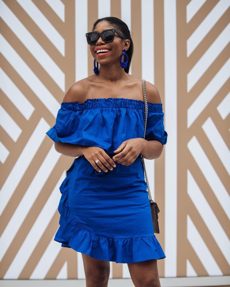 Vestido azul royal: 55 fotos com a peça para abraçar a tendência