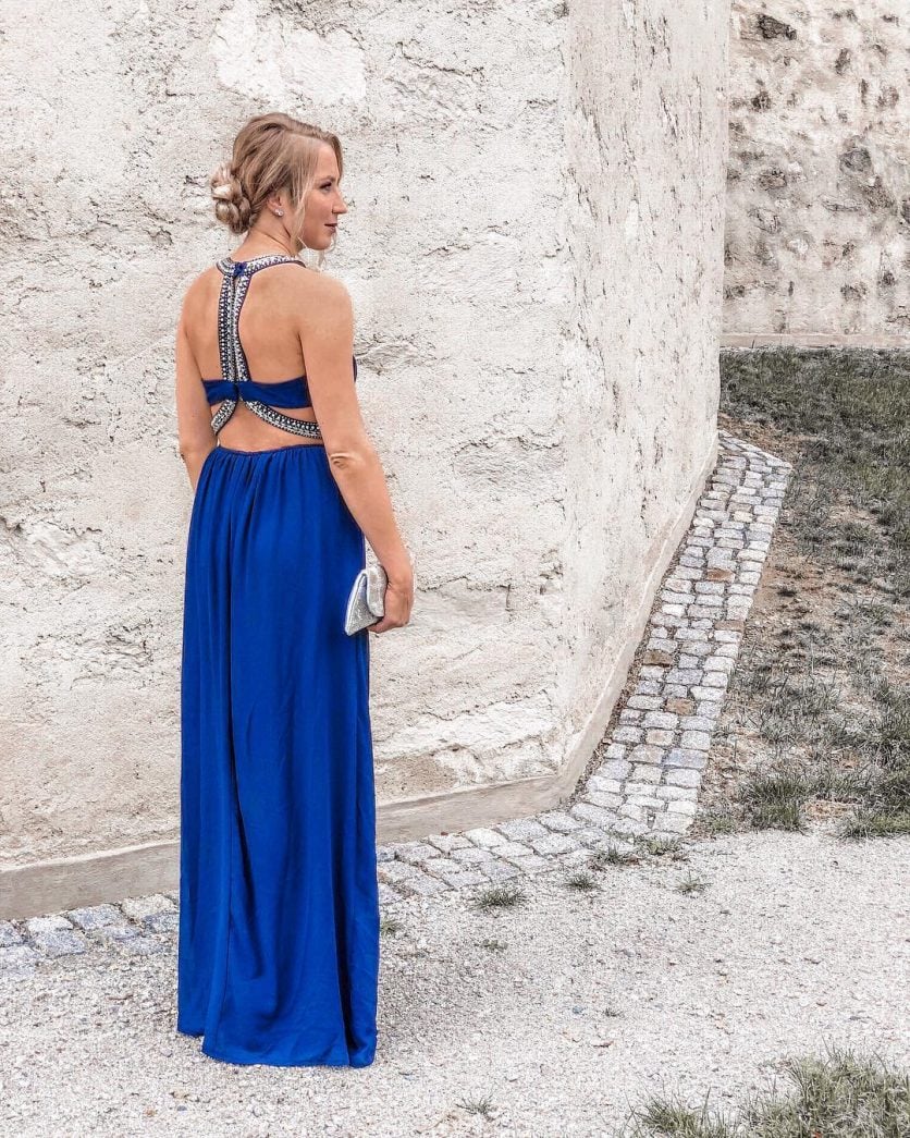 Vestido azul royal: 55 fotos com a peça para abraçar a tendência