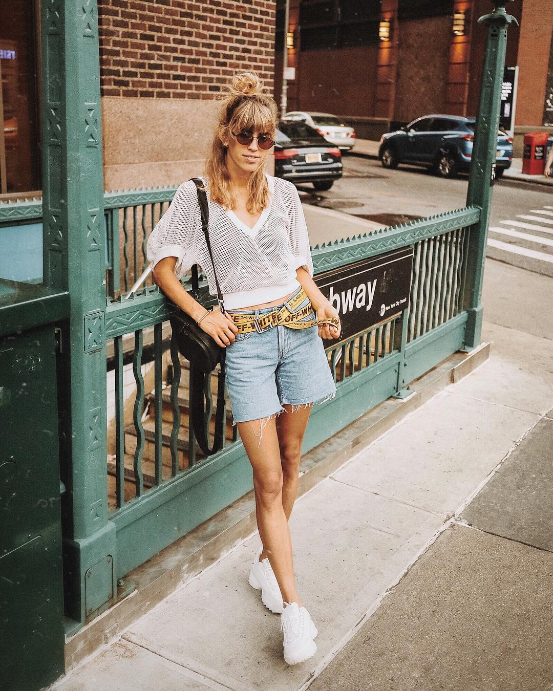 Bermuda jeans feminina: 50 ideias incríveis para refrescar o visual