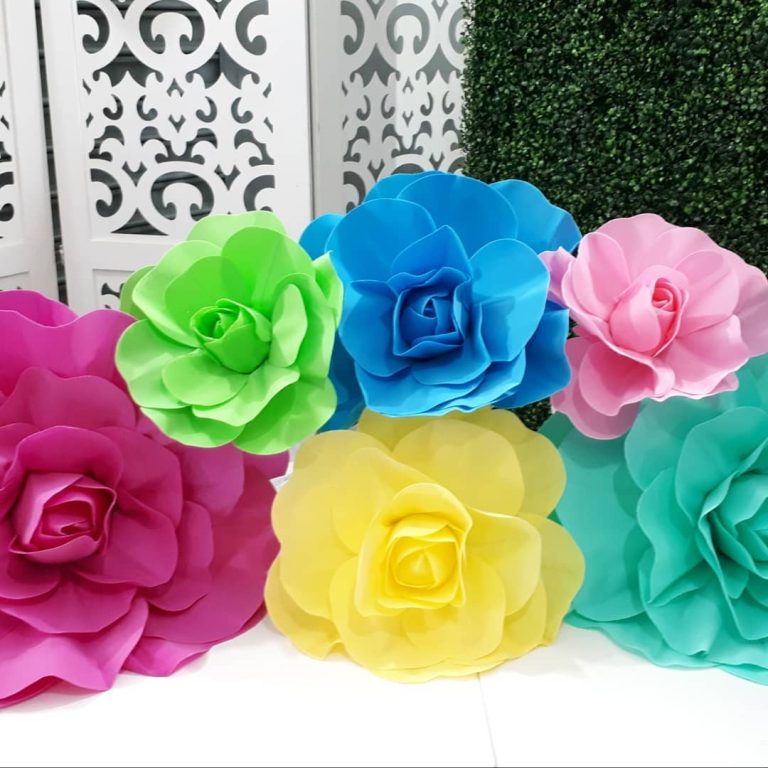Flores de EVA: 80 modelos incríveis e vídeos passo a passo (DIY)