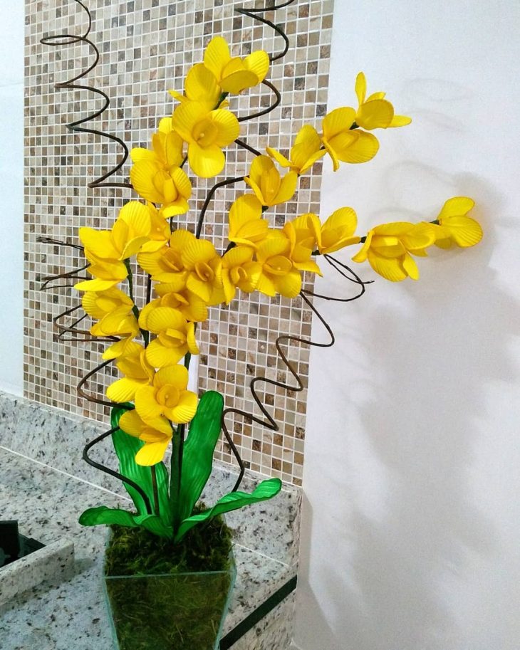 Flores de EVA: 80 modelos incríveis e vídeos passo a passo (DIY)