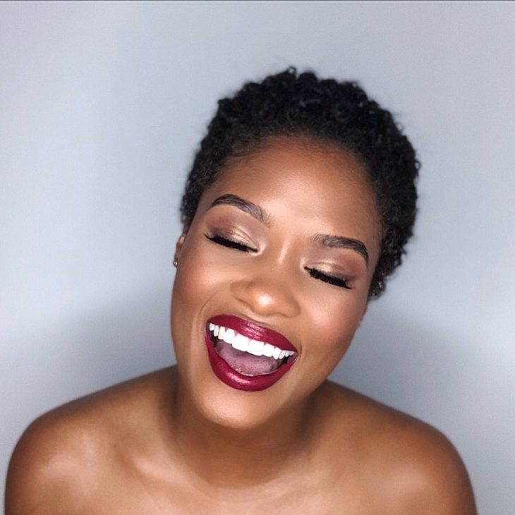 Cabelo crespo curto: 110 cortes incríveis e como cuidar dos fios