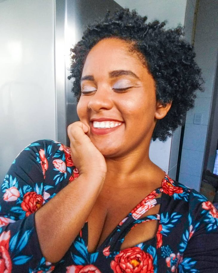 Cabelo crespo curto: 110 cortes incríveis e como cuidar dos fios