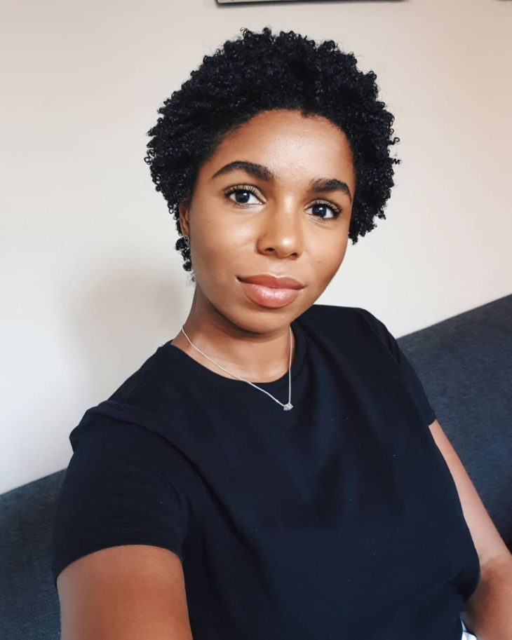 Cabelo crespo curto: 110 cortes incríveis e como cuidar dos fios