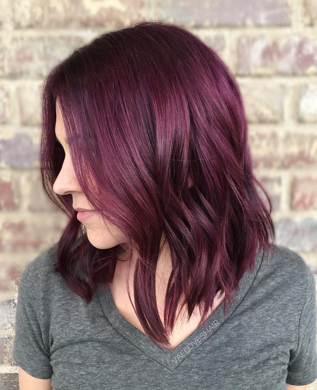 Cabelo vermelho escuro: 50 ideias dessa cor quente para te inspirar