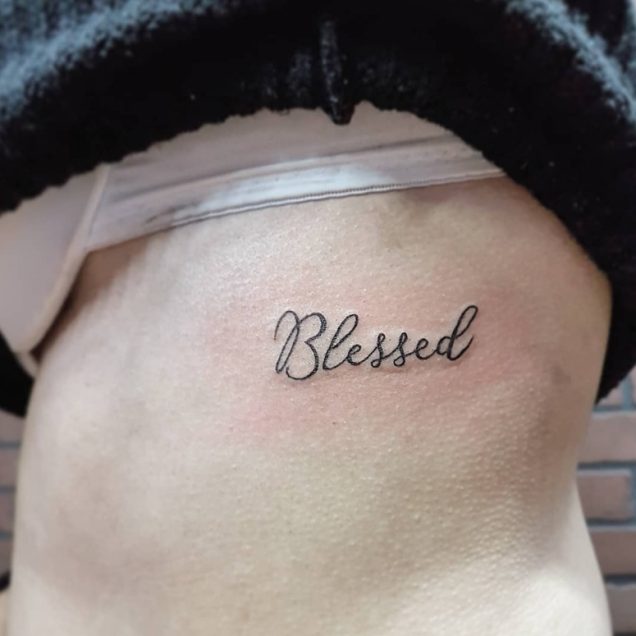 Tatuagem blessed: 50 inspirações para uma tattoo abençoada