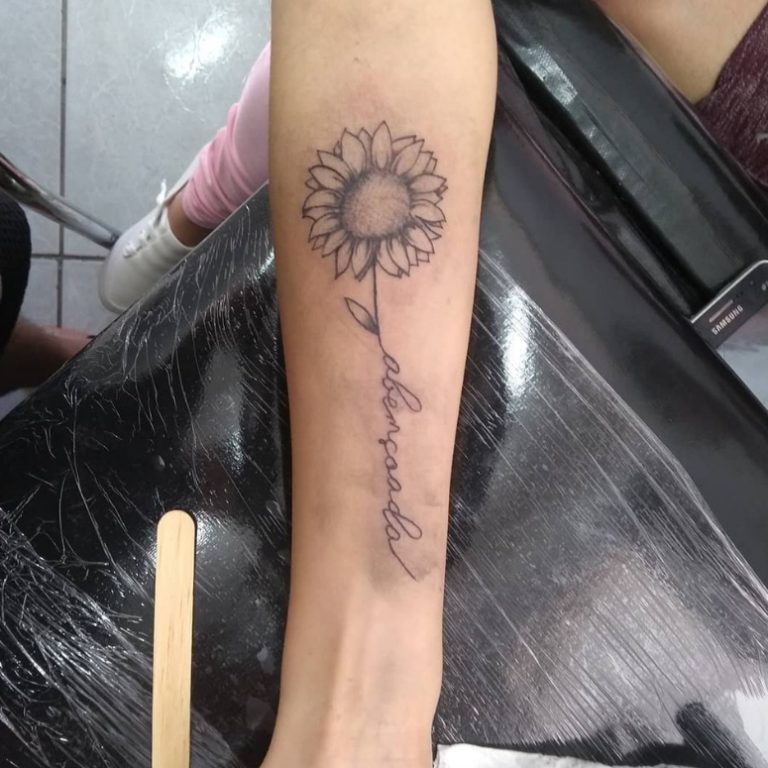 Tatuagem blessed: 50 inspirações para uma tattoo abençoada