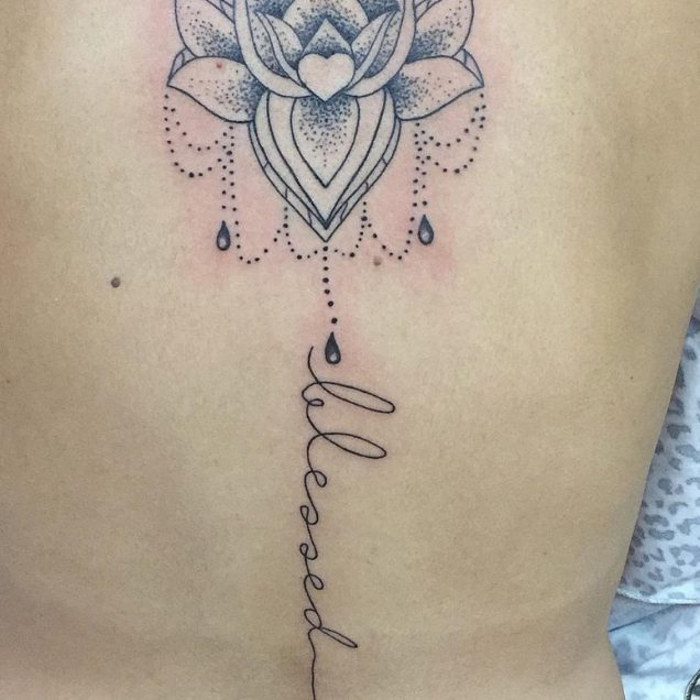 Tatuagem blessed: 50 inspirações para uma tattoo abençoada