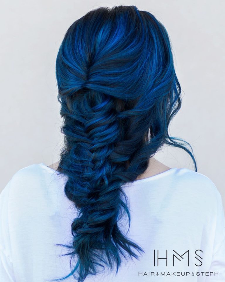 Cabelo azul: 40 inspirações e passo a passo para escolher o seu tom