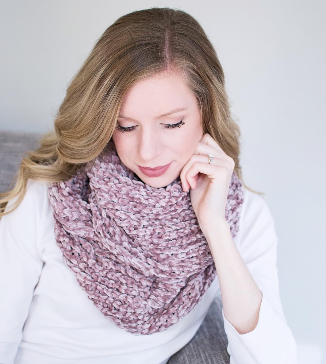 Cachecol de crochê: tutoriais e 40 modelos para se aquecer