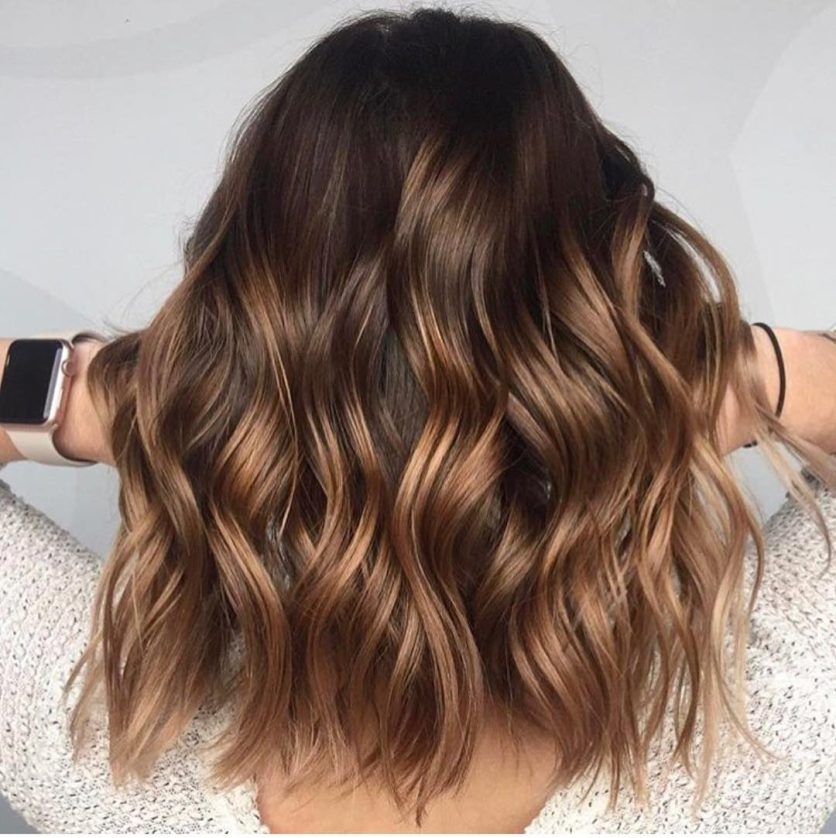 Luzes mel: 50 ideias dessa cor que é a cara do verão