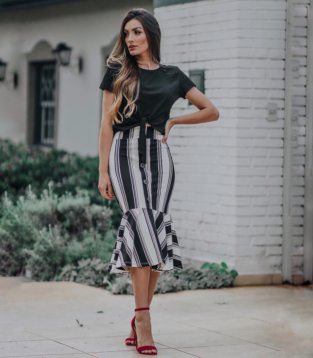 Saia midi justa: 60 modelos diferentes para arrasar no look