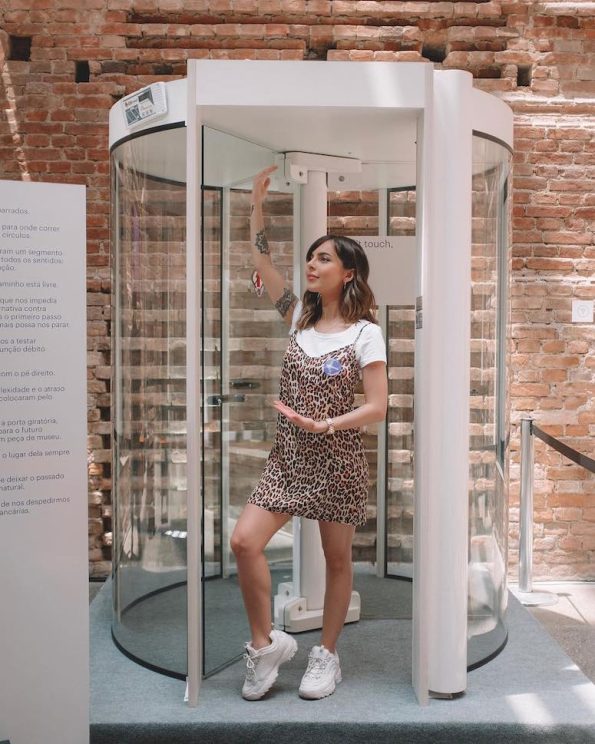 Vestidos simples: 55 ideias para arrasar no visual onde quer que esteja
