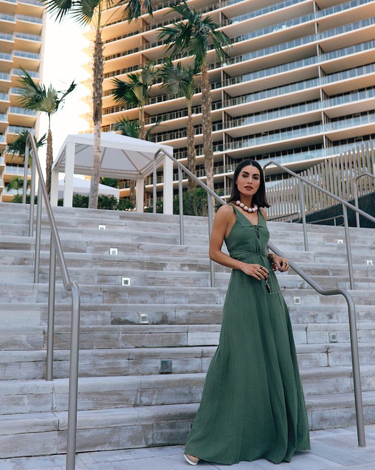 Vestidos simples: 55 ideias para arrasar no visual onde quer que esteja
