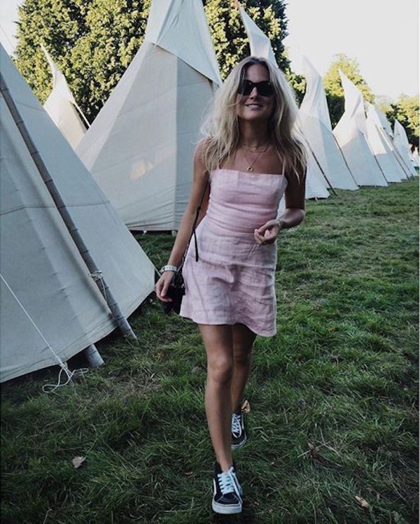 Vestidos simples: 55 ideias para arrasar no visual onde quer que esteja