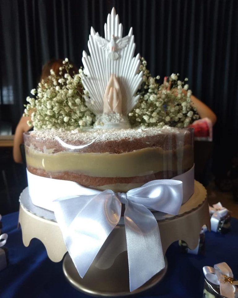 Blog da Sofia: 50 inspirações de bolo de batizado graciosas e criativas