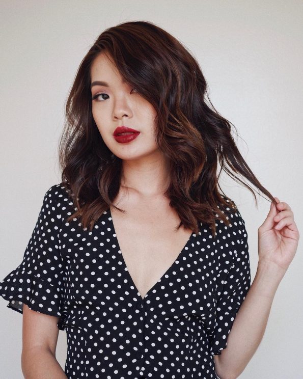 Cabelo marrom dourado: uma nuance que vai te conquistar