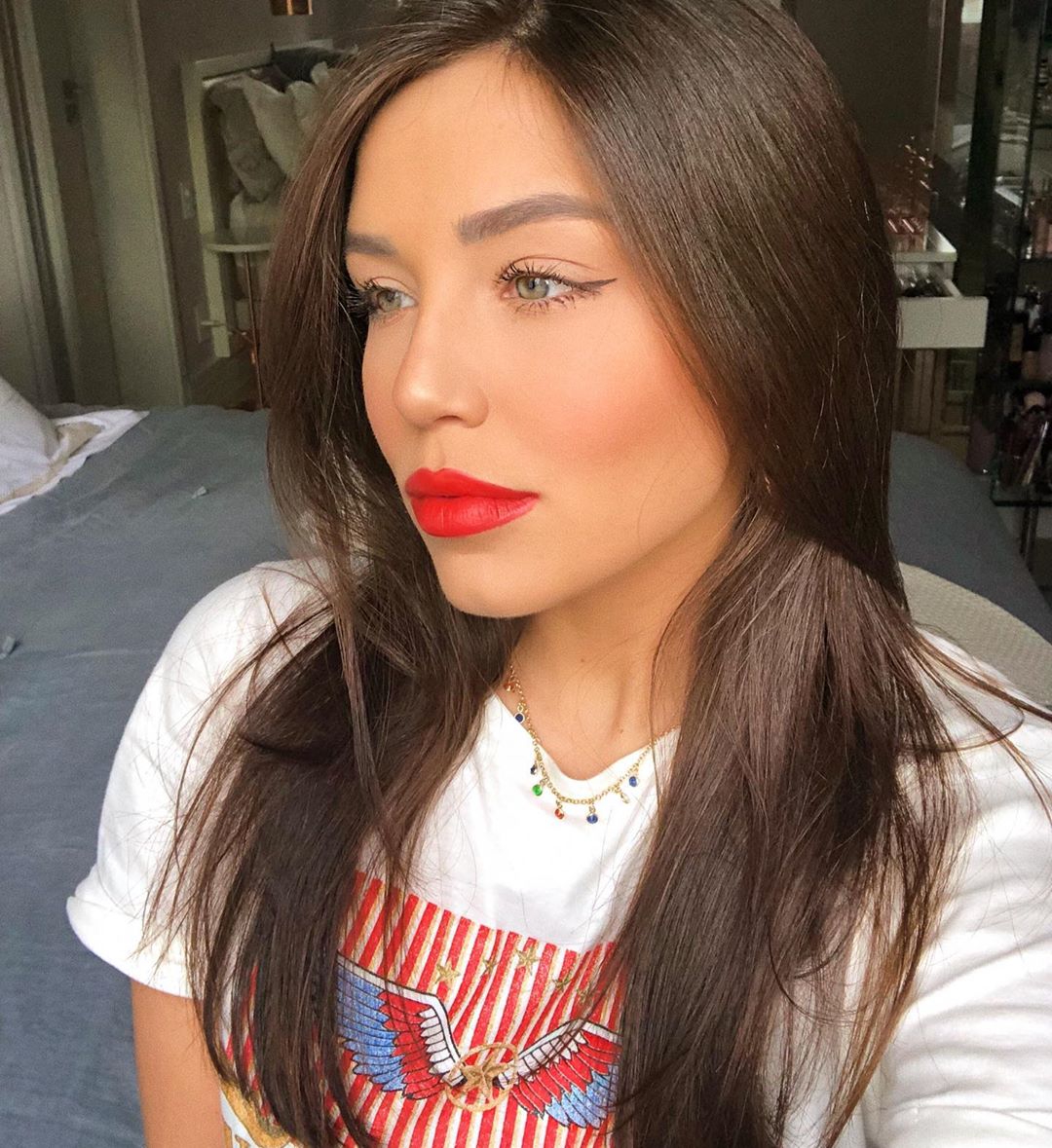 Cabelo castanho escuro: 30 ideias, tinturas e dicas para manter a cor