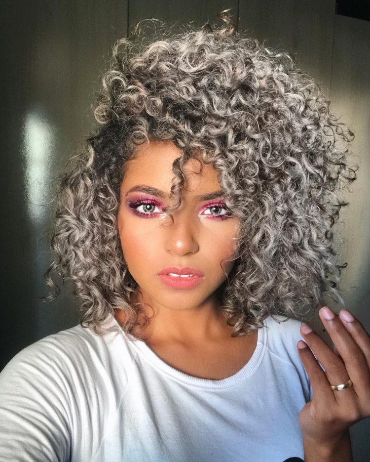 Cabelo Cinza 35 Fotos Tutoriais E Produtos Para O Tom Perfeito