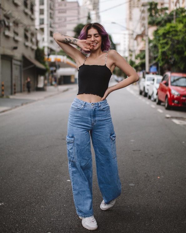 Estilo oversized: 60 ideias para se vestir de maneira confortável