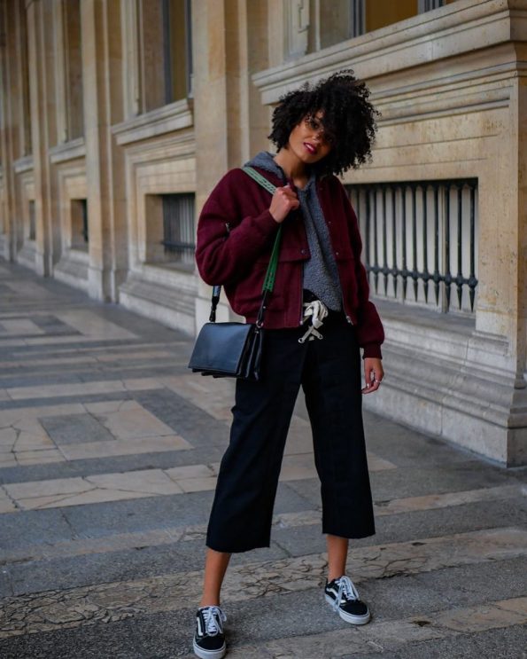 Estilo oversized: 60 ideias para se vestir de maneira confortável