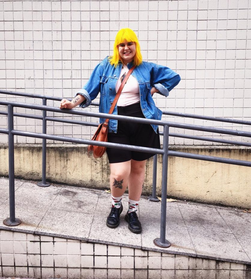 Estilo oversized: 60 ideias para se vestir de maneira confortável