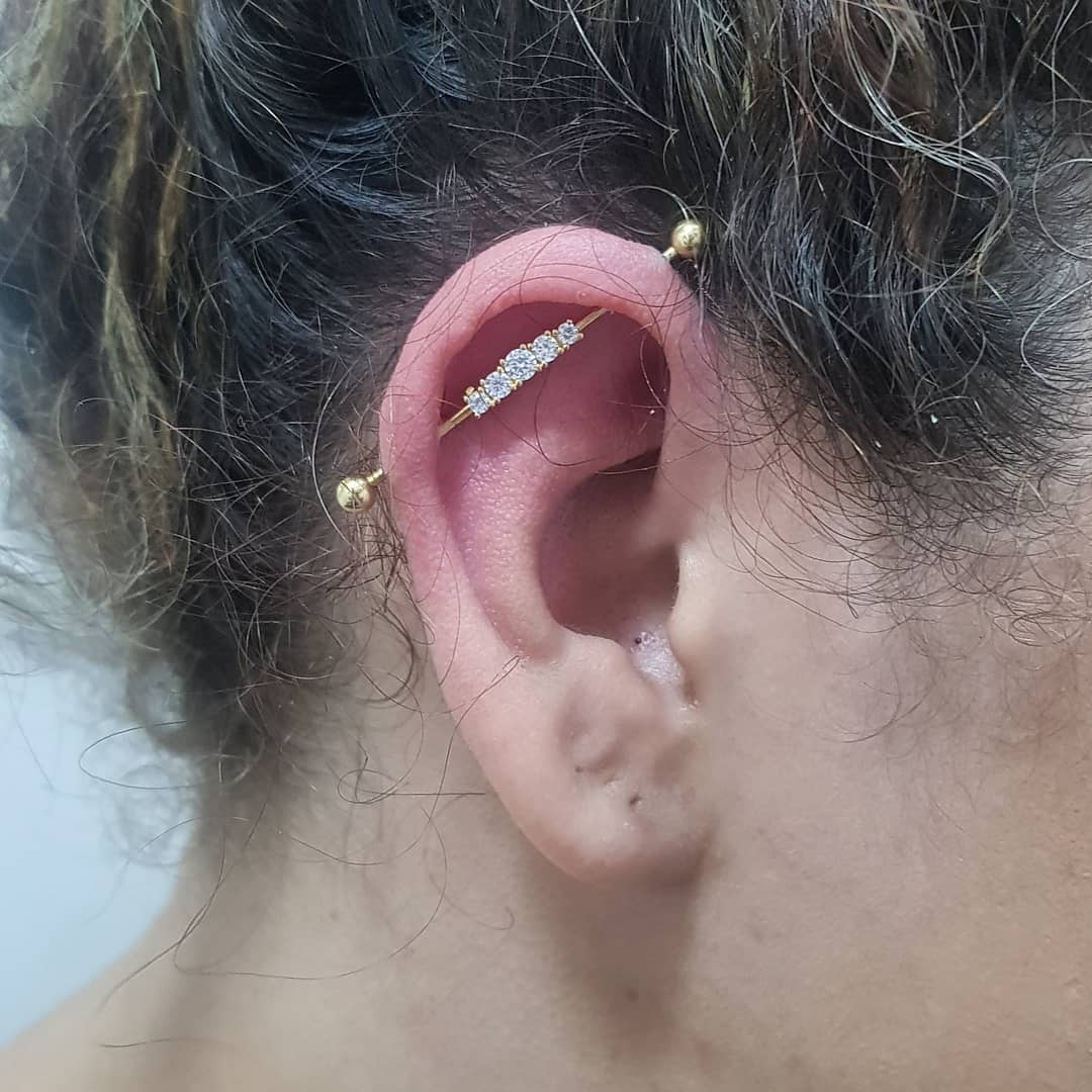 Quimica da Gabi: Piercing transversal: dicas, cuidados e 40 ideias para ...