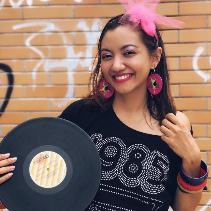 Roupas anos 80: fantasias e looks para se inspirar na década