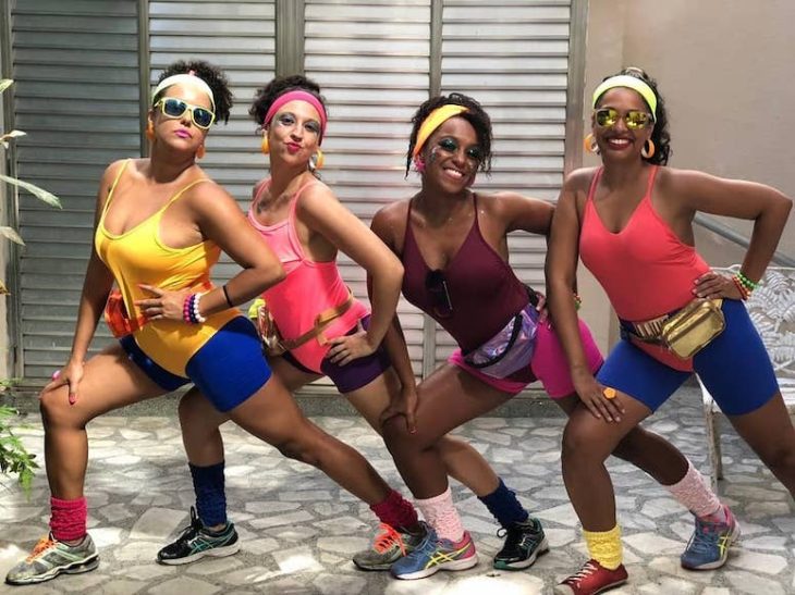 Roupas anos 80: looks atuais e fantasias [85 FOTOS + VÍDEOS]