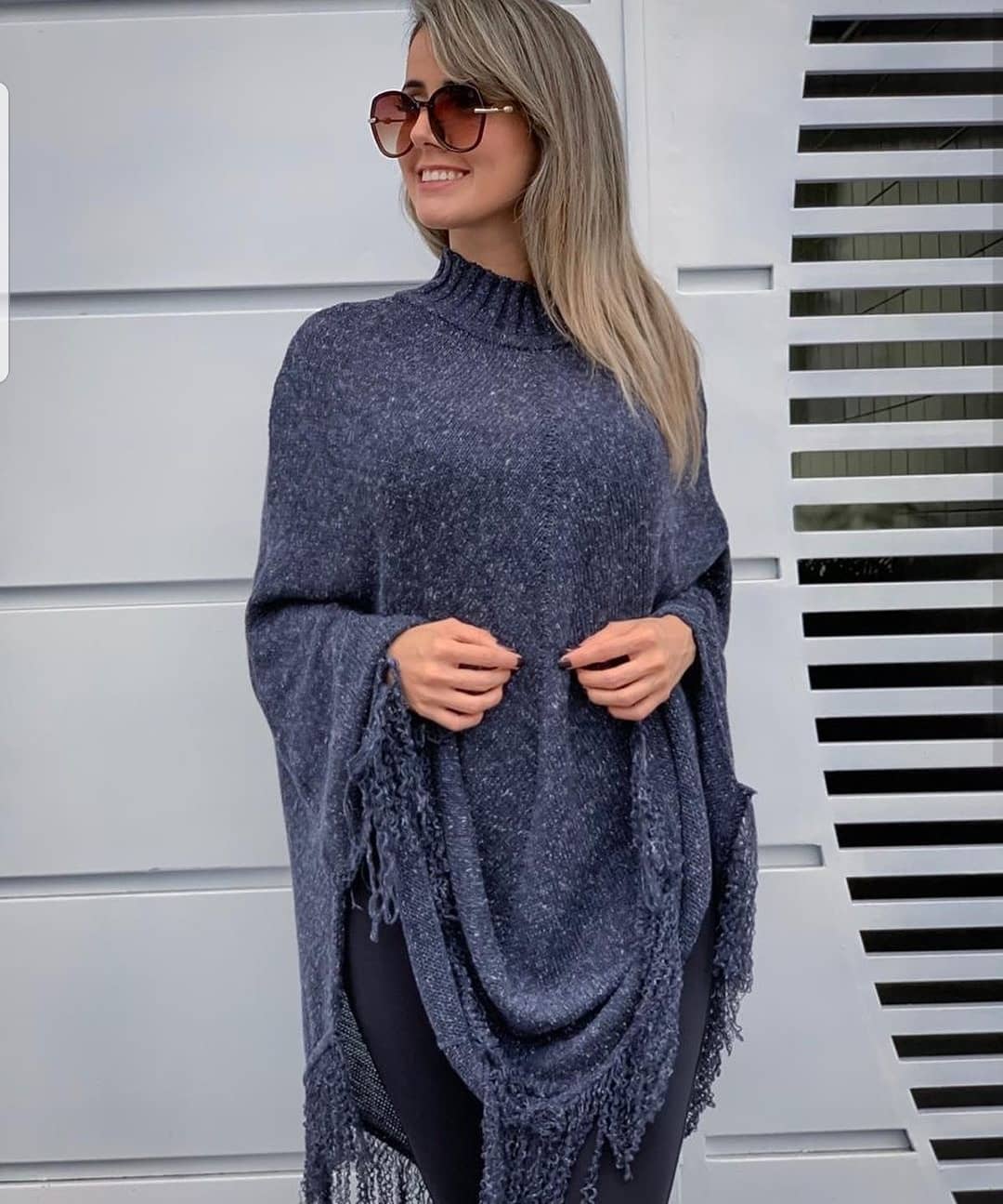 Poncho de tricô: 60 modelos quentinhos e tutoriais pra fazer o seu