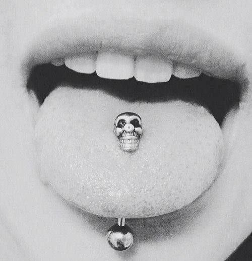 Piercing na língua: descubra os cuidados necessários e veja lindas ideias