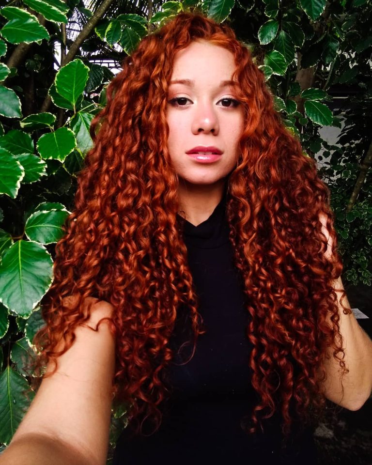 Ruivo acobreado: tons, dicas profissionais, tutoriais e fotos de inspiração Ruivo acobreado: tons, dicas profissionais, tutoriais e fotos de inspiração