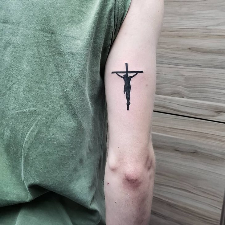 Tatuagem de Jesus Cristo: 70 inspirações cheias de fé