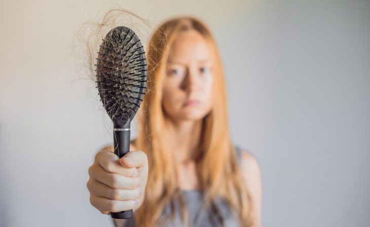 Cabelo quebrado: motivos e dicas para restaurar os fios - Dicas de Mulher