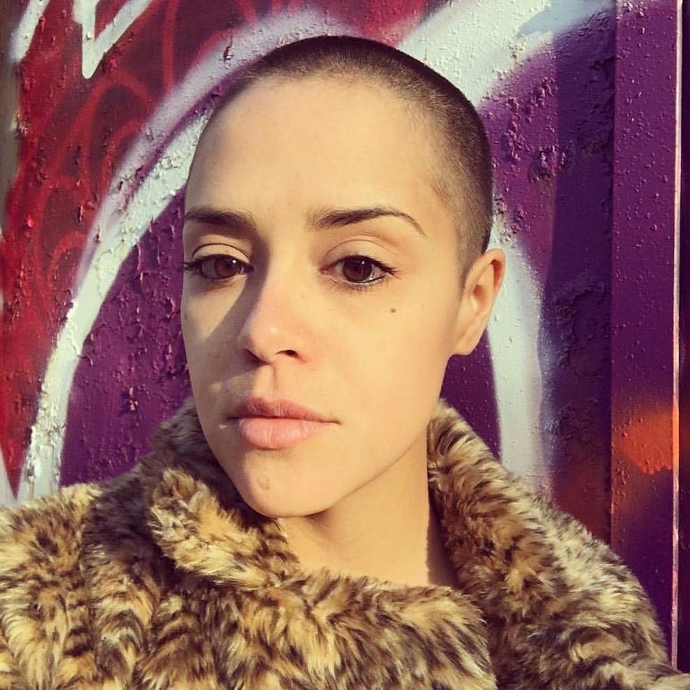 Cabelo raspado: como apostar nessa tendência cheia de atitude