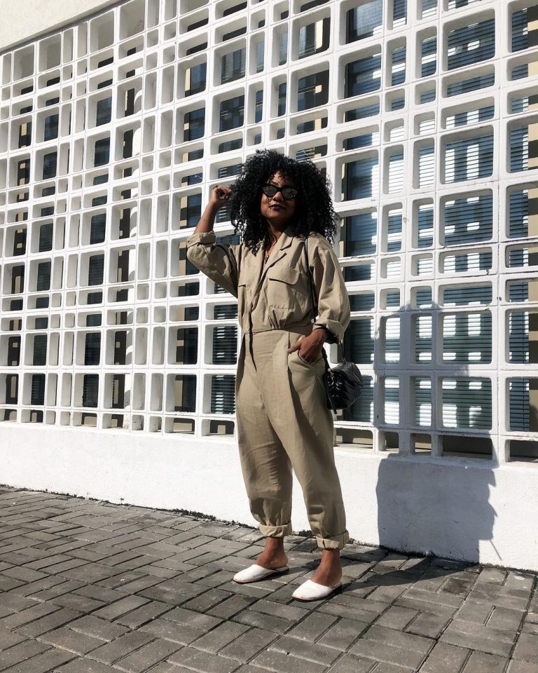 Cor caqui: o tom de bege que vai transformar seu guarda-roupa